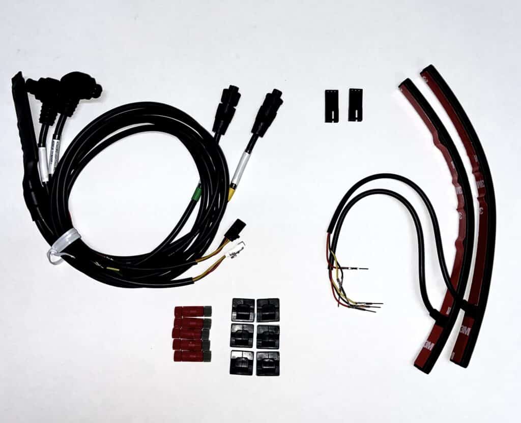 UNIVERSAL SIDE CASE LIGHT KIT, BI-COLOR - AdMore Lighting Inc.